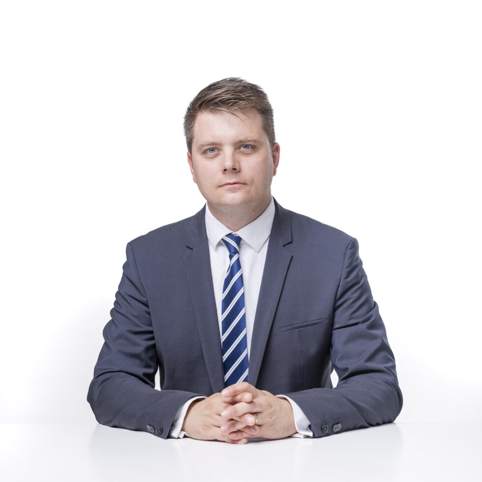 Dr. Péter Pozsgay - Optima Ügyvédi Társulás